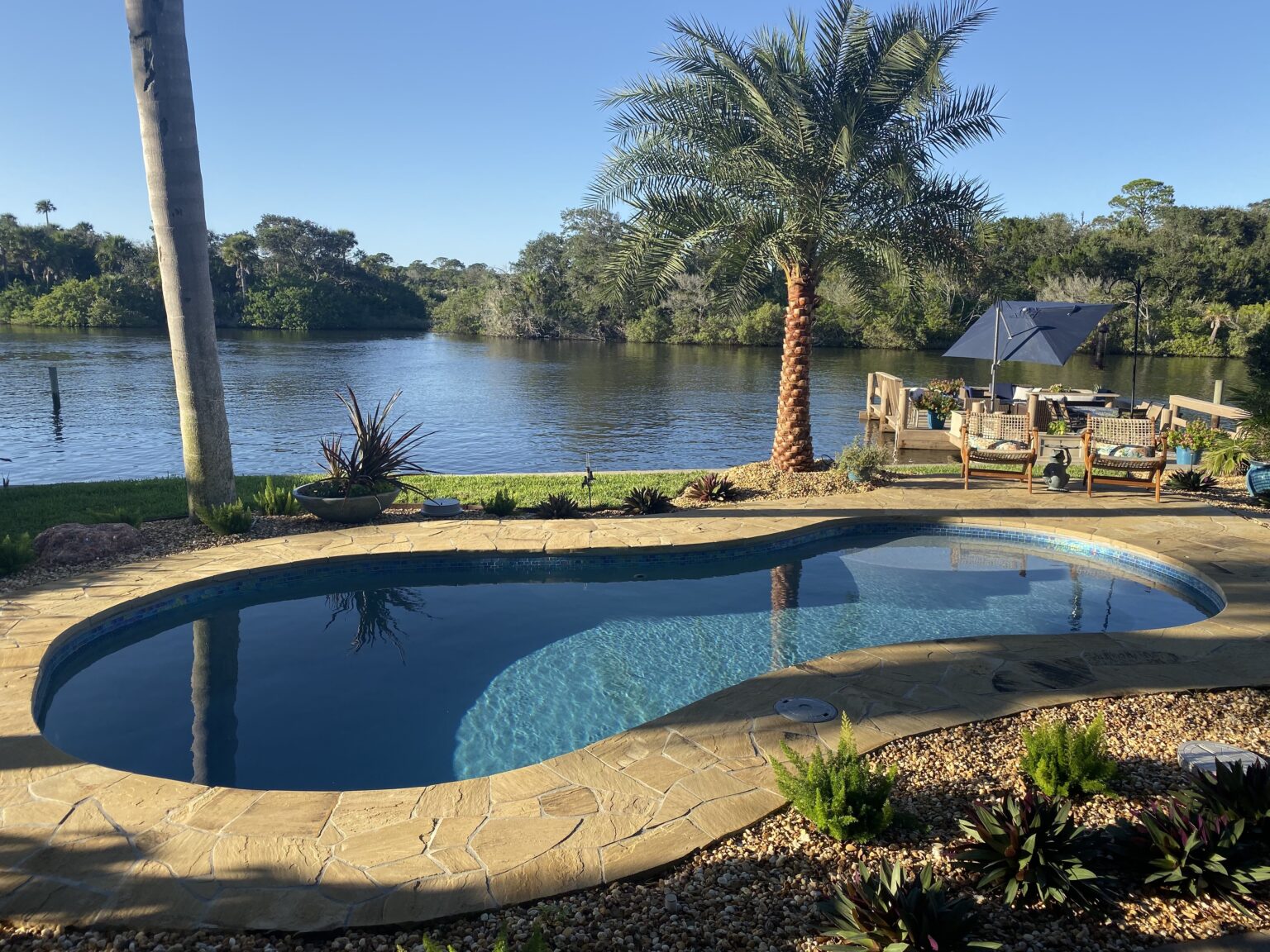 HOME - Pelican Pools